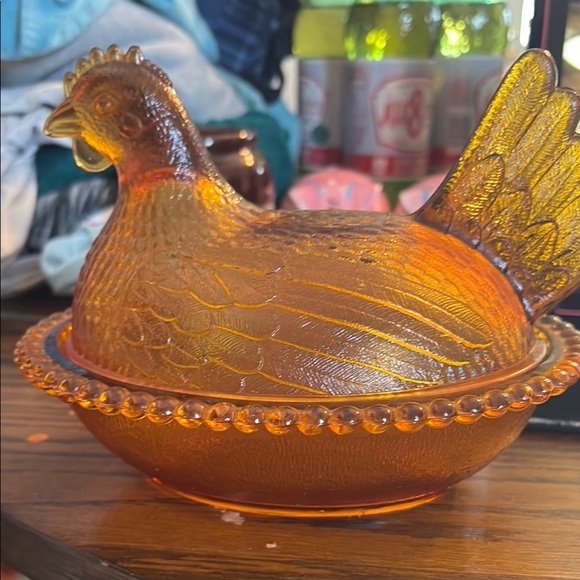 Accents | Vintage Indiana Glass Amber Hen Chicken Rooster On Nest ...